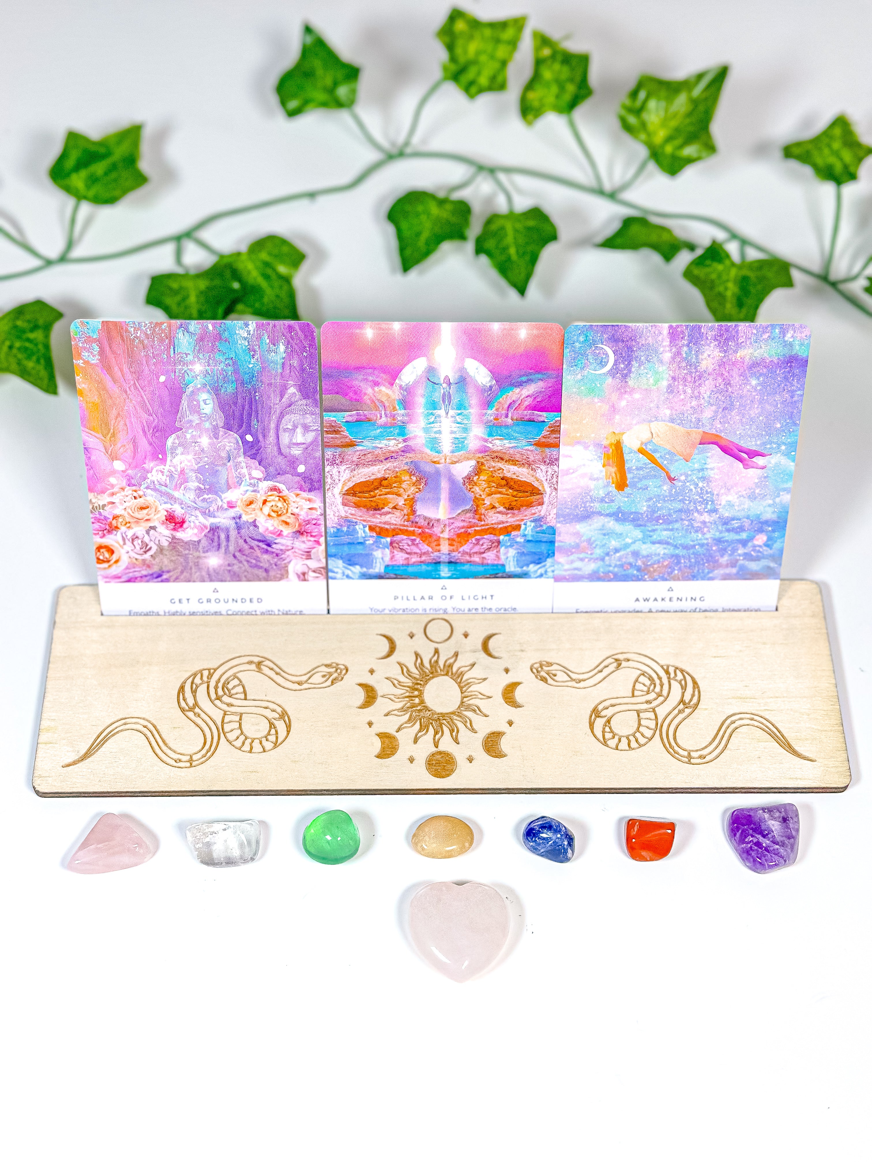 Wooden Tarot Card Stand (S6) – koraandky